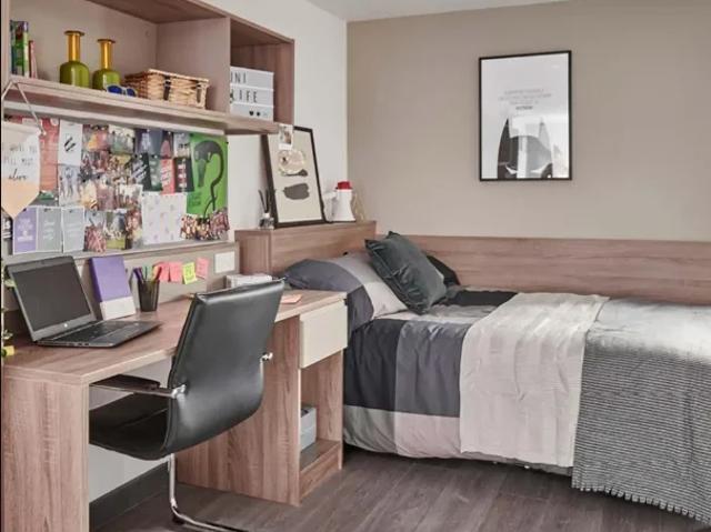 Room at Friars' Road, Coventry