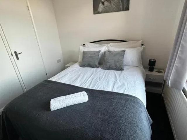 Room at Gulson Road, Coventry