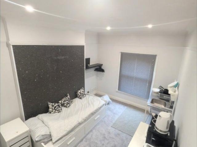 Room at Gunterstone Road, Greater London