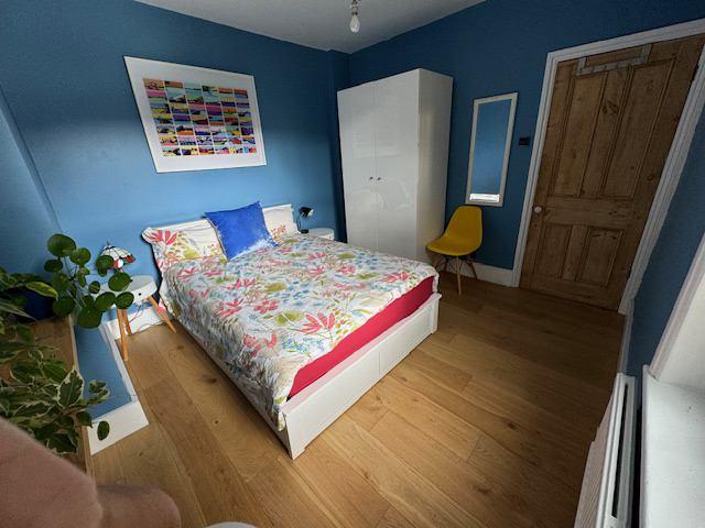 Room at Gunton Road, Greater London