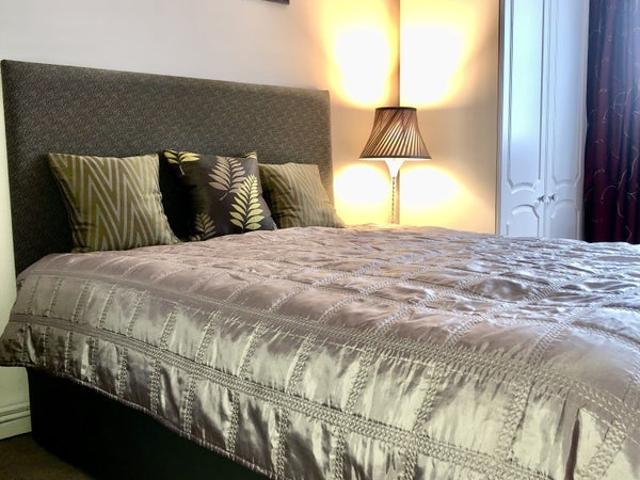Room at Gurnell Grove, Greater London