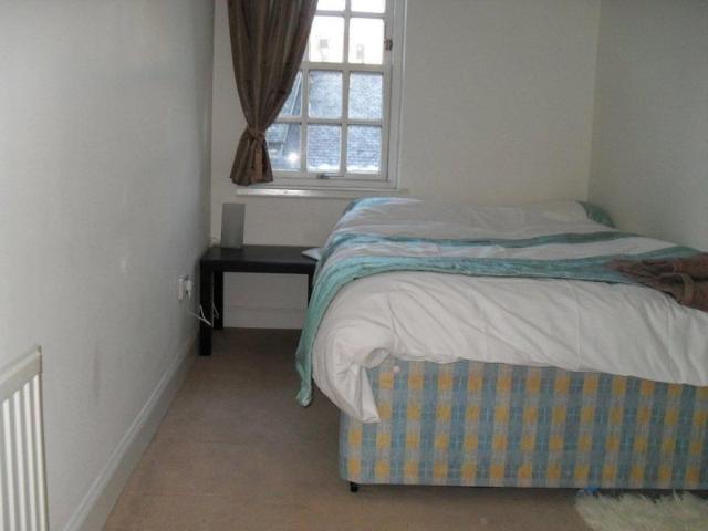 Room at Guthrie Street, City of Edinburgh