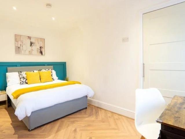 Room at Gwladys Street, Liverpool
