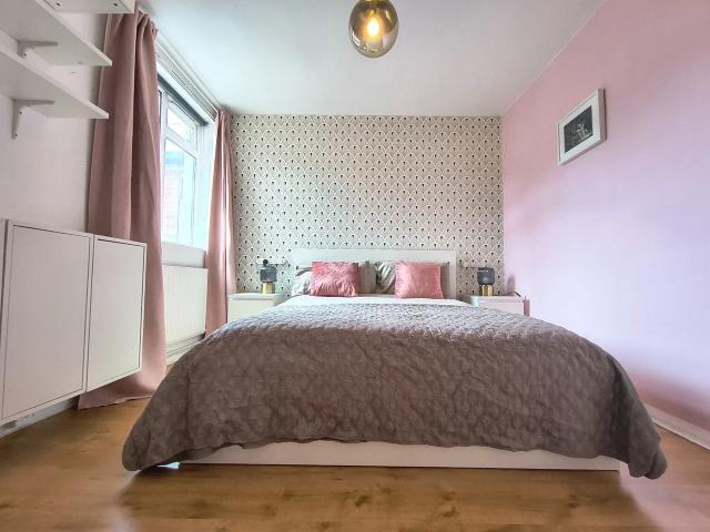 Room at Gaisford Street, Greater London