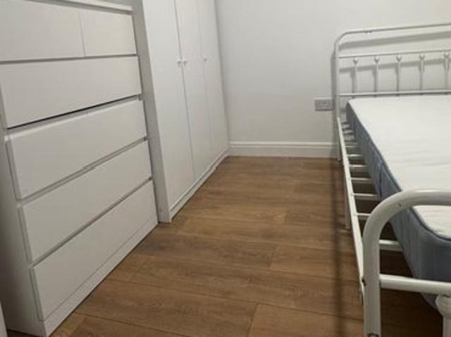 Room at Galahad Road, Greater London