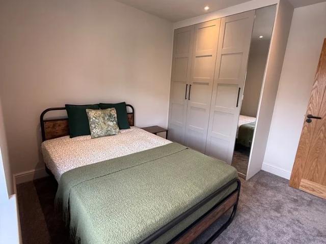 Room at Gale Street, Greater London