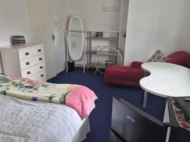 Room at Gales Drive, Crawley