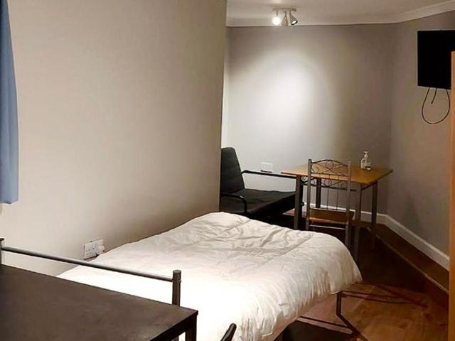 Room at Galfrid Road, Cambridge