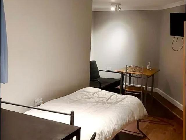 Room at Galfrid Road, Cambridge