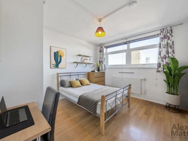 Room at Gallewall Trading Estate, Greater London