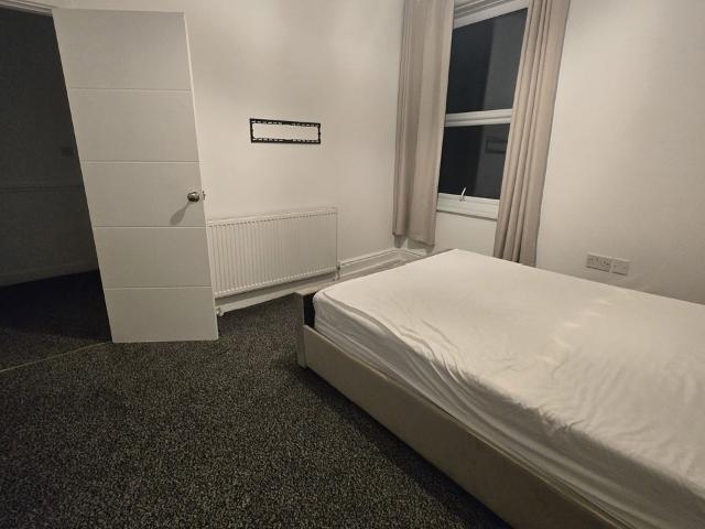 Room at Garden Street, Tameside