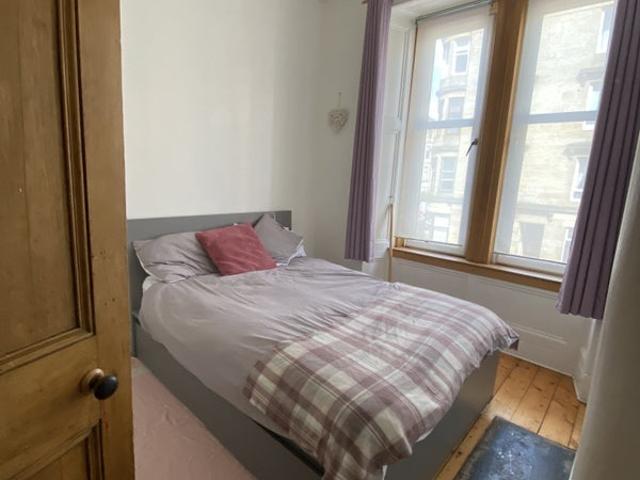 Room at Gardner Street, Glasgow