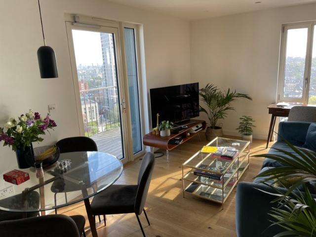 Room at Garratt Lane, Greater London
