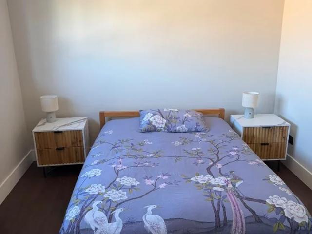 Room at Gay Bowers, Basildon