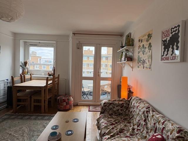 Room at Gaywood Close, Greater London