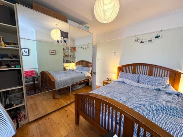 Room at George Lane, Greater London