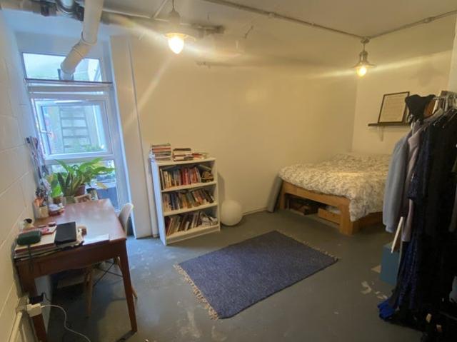 Room at George Mews, Greater London