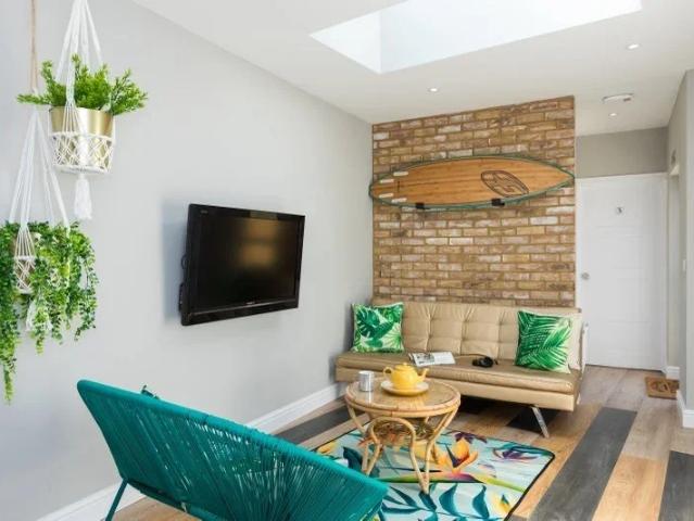 Room at George Street, Cherwell District
