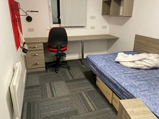 Room at Gemini Road, Salford