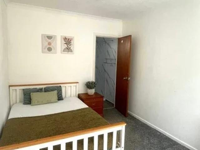 Room at Gervis Road, Bournemouth