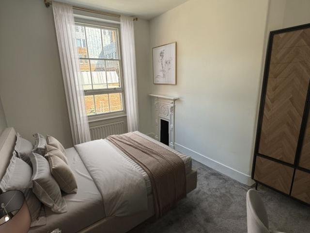 Room at Gilbert Street, City of Westminster