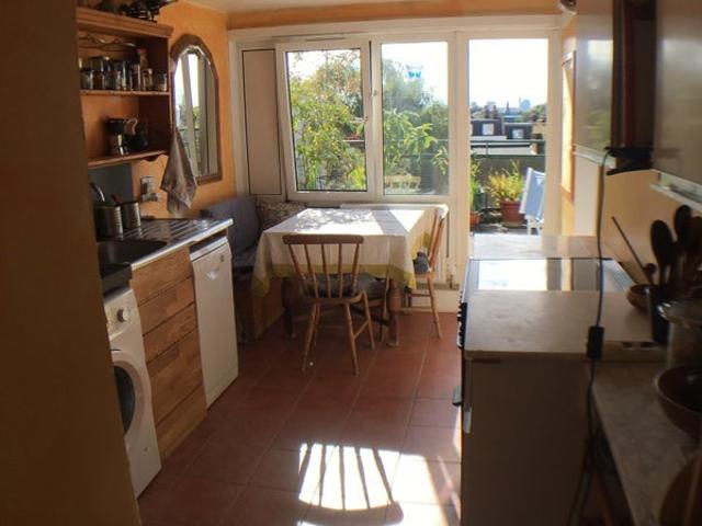 Room at Gilden Crescent, Greater London