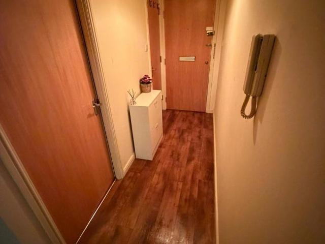 Room at Giles Street, City of Edinburgh