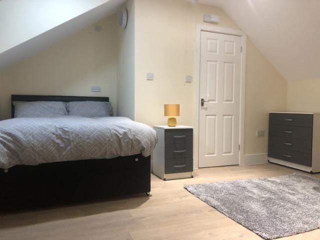 Room at Gillott Road, Birmingham