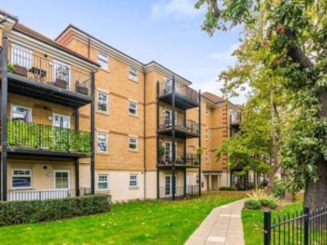 Room at Gilson Place, Greater London