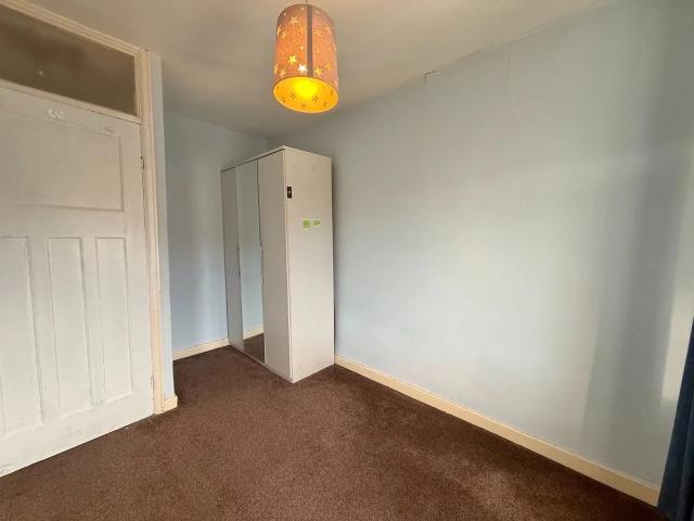 Room at Gipsy Lane, Birmingham