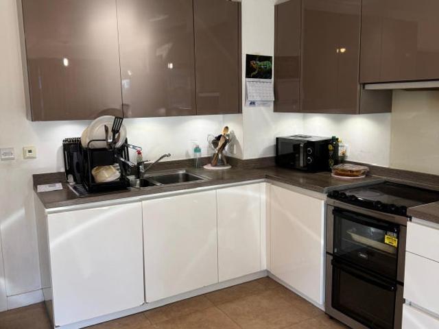 Room at Glade Walk, Greater London