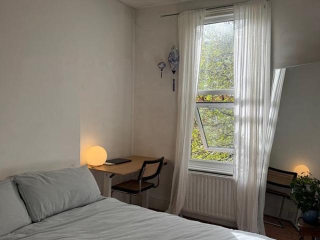 Room at Glading Terrace, Greater London