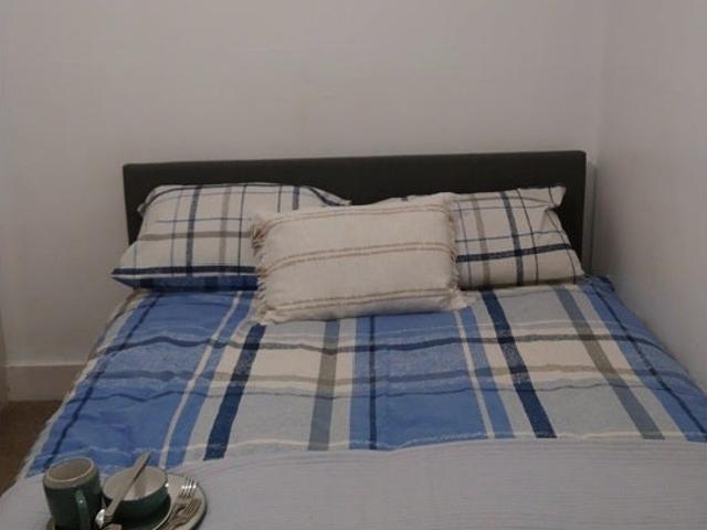 Room at Gladstone Street, Bedford