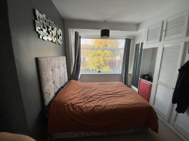 Room at Glastonbury Avenue, Blackpool