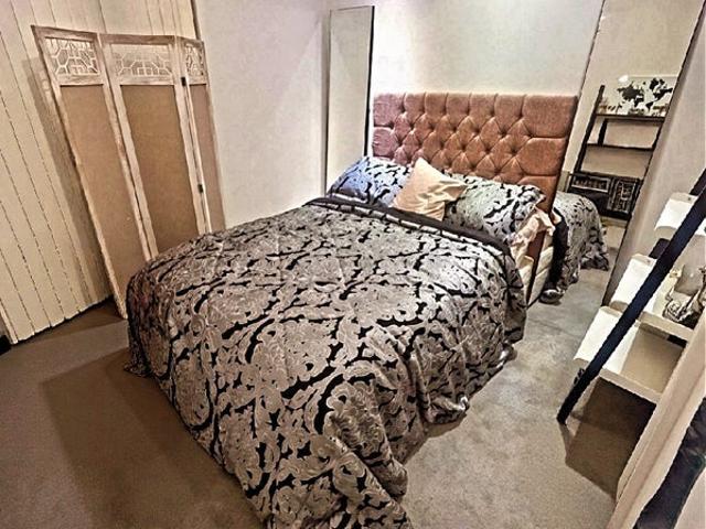 Room at Glasgow Harbour Terraces, Glasgow