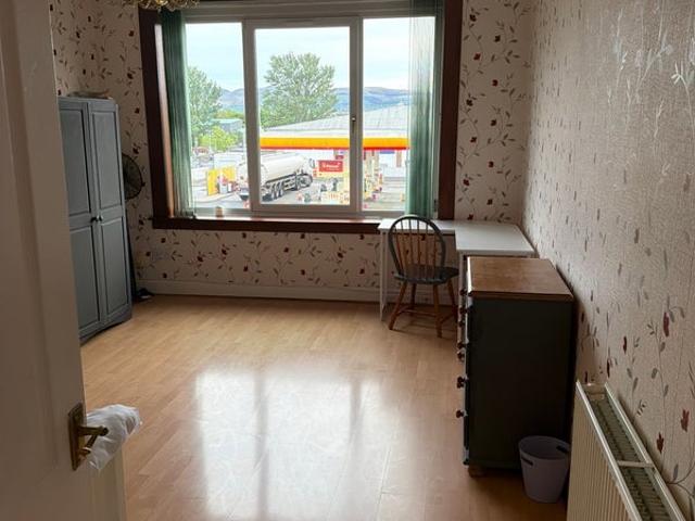 Room at Glasgow Road, City of Edinburgh