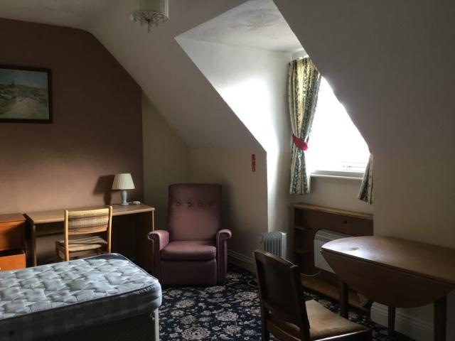 Room at Glen Road, Bournemouth