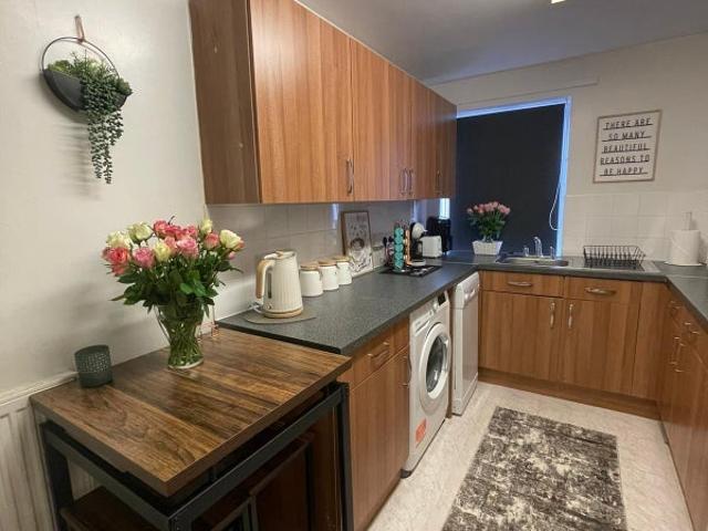 Room at Gleneagles Close, Greater London