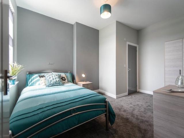Room at Gleaves Road, Salford