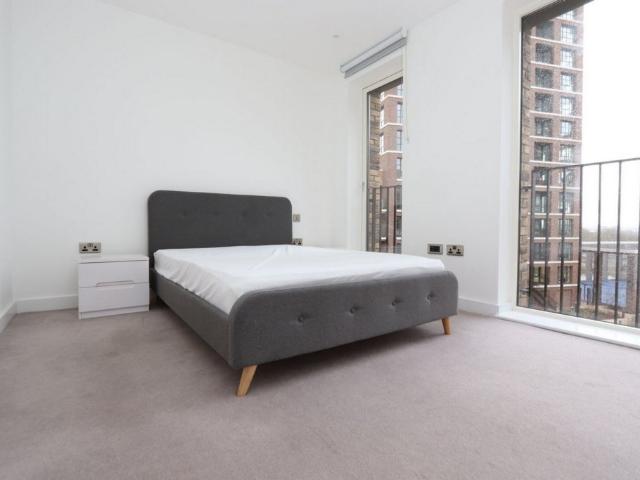 Room at Globe Road, Greater London