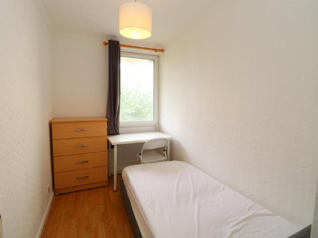 Room at Globe Road, Greater London