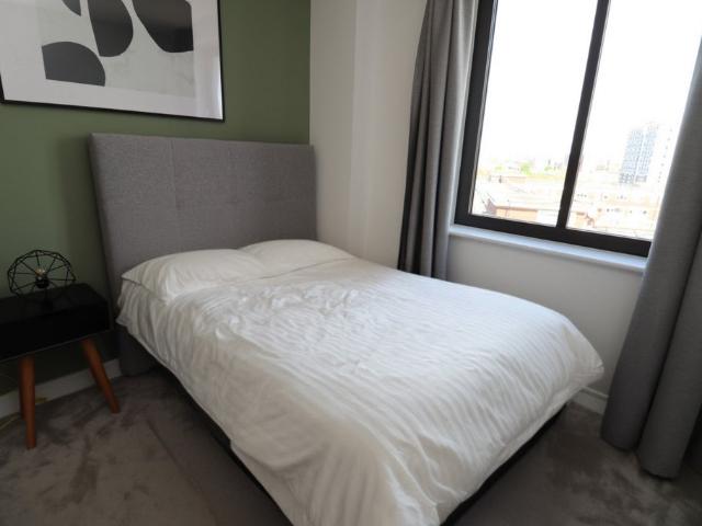 Room at Globe Road, Greater London
