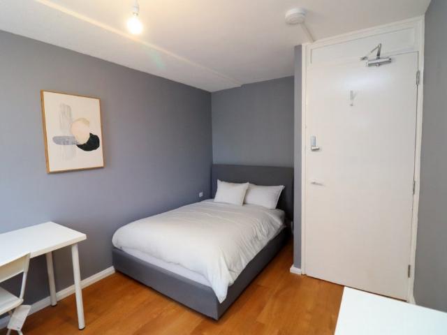 Room at Globe Road, Greater London