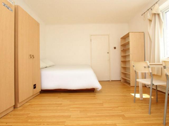 Room at Globe Road, Greater London