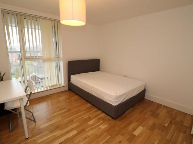 Room at Globe Road, Greater London