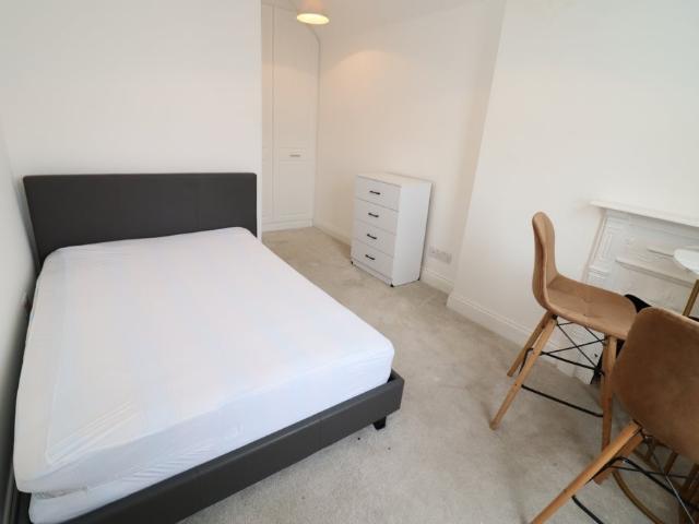 Room at Globe Road, Greater London