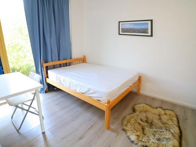 Room at Globe Road, Greater London