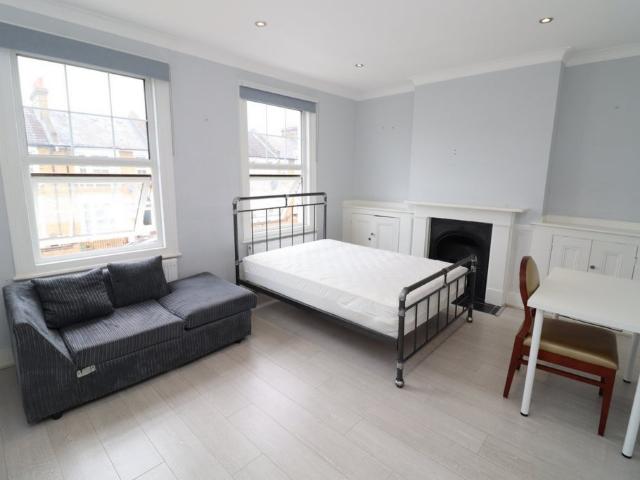 Room at Globe Road, Greater London