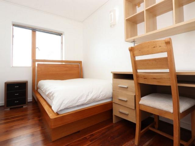 Room at Globe Road, Greater London