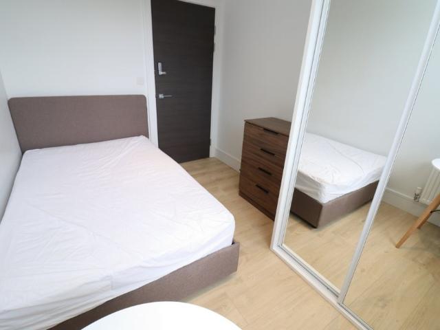 Room at Globe Road, Greater London